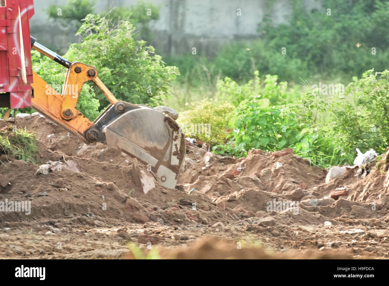 Hydraulic shovels hi-res stock photography and images - Alamy