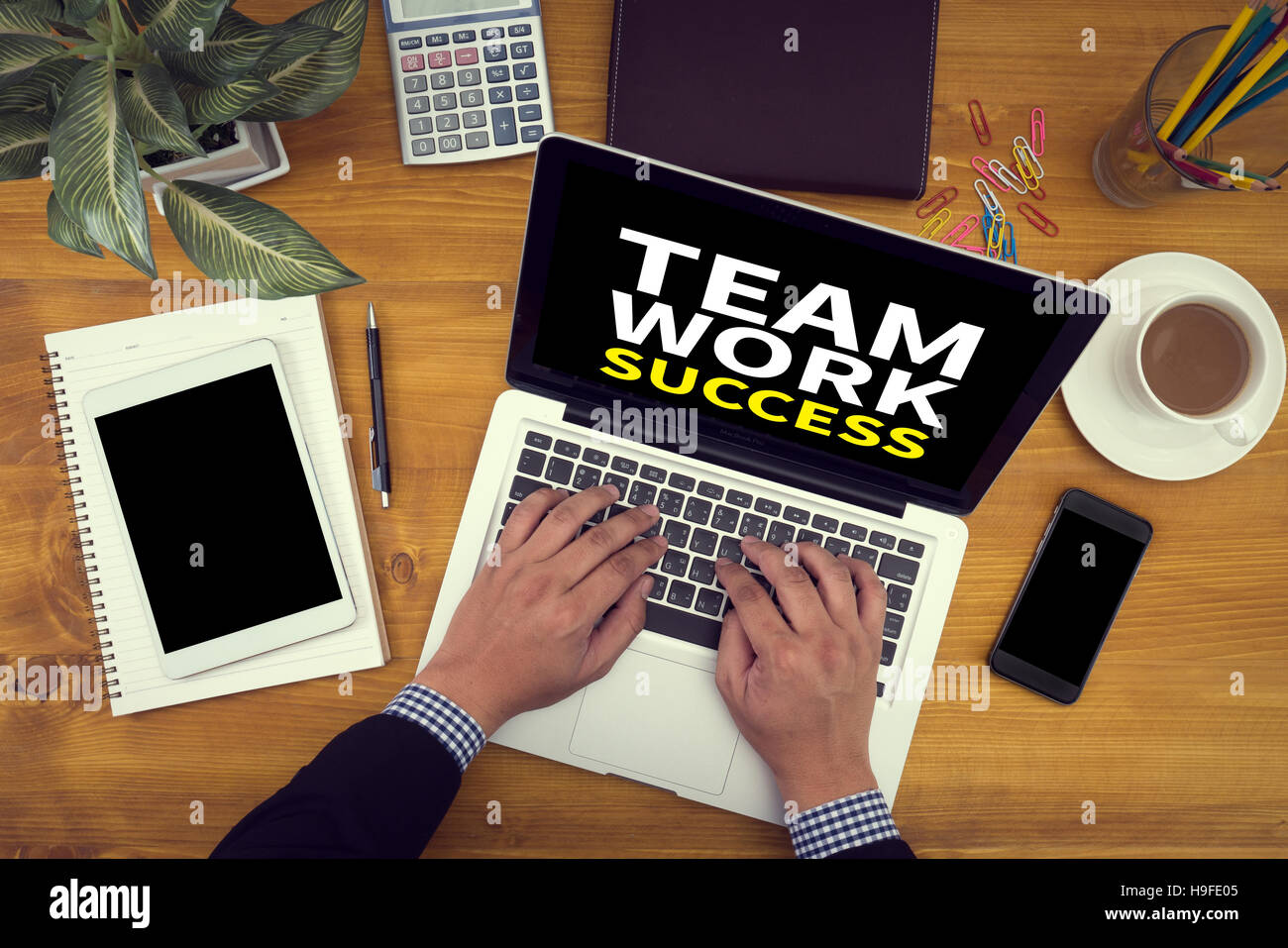 TEAMWORK SUCCESS CONCEPT Stock Photo - Alamy