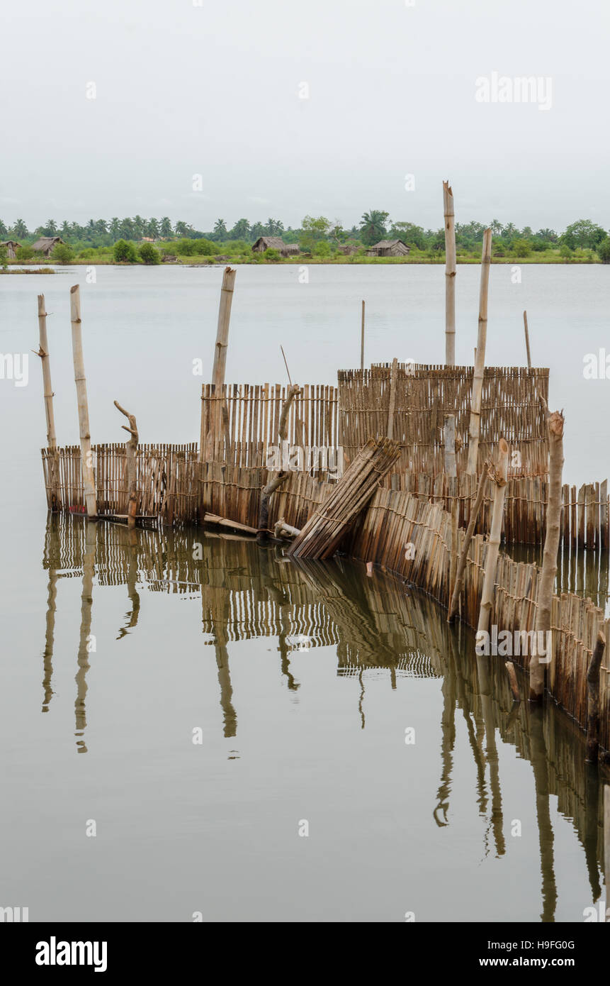 Bamboo fishing traps High Resolution Stock Photography and Images - Alamy