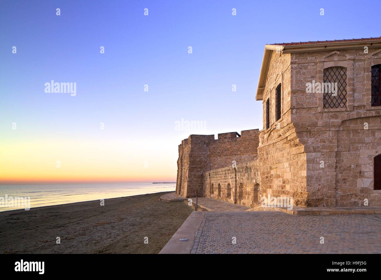Fort medieval hi-res stock photography and images - Alamy