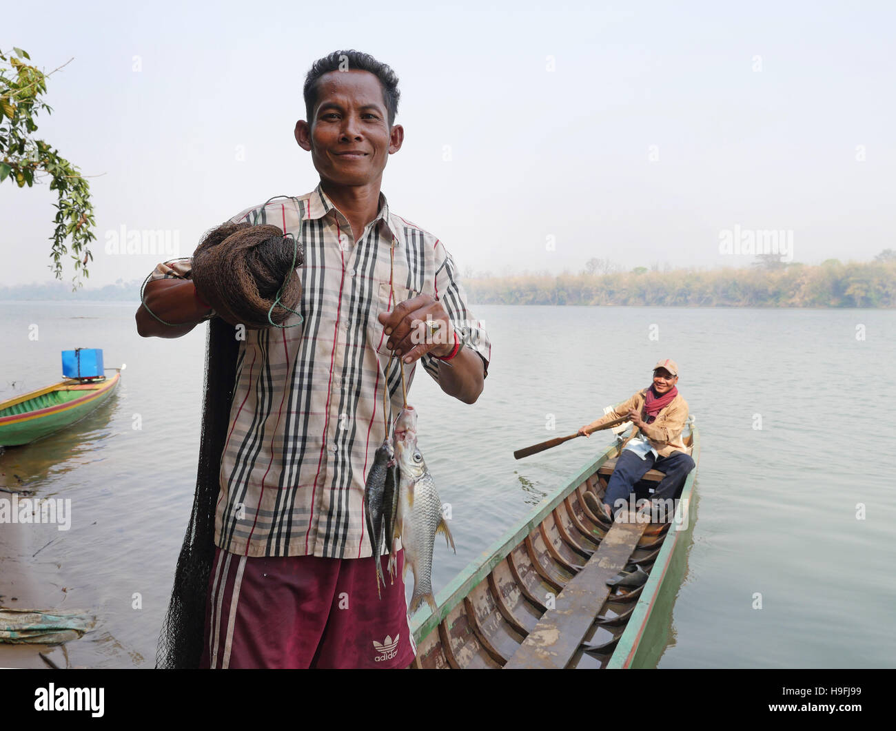 Cambodia, Stung Treng. Fishermen at work. Sean Sprague photo Stock ...