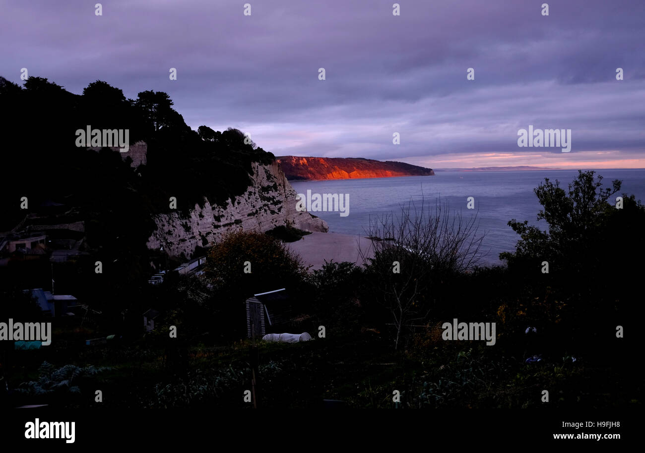 Devon coast cliffs sunset sea uk hi-res stock photography and images ...