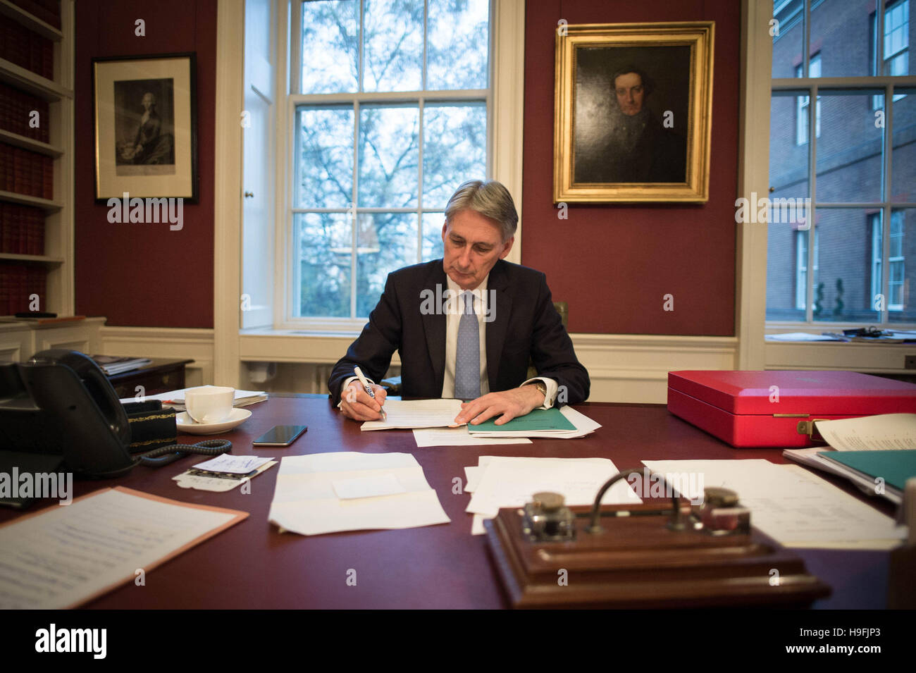 Office In 11 Downing Street High Resolution Stock Photography and ...