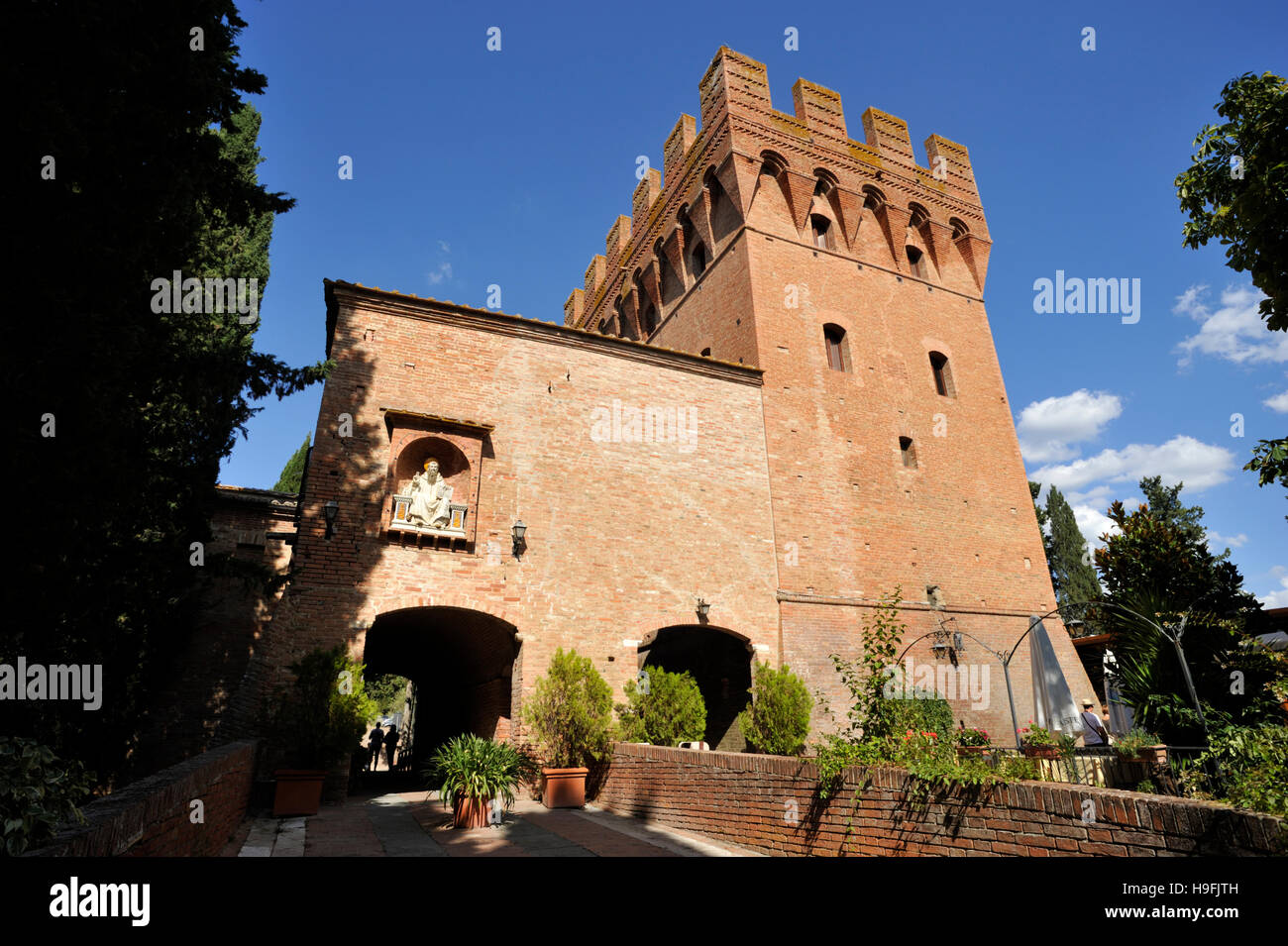 Abbey of Monte Oliveto Maggiore, Tuscany, Italy Stock Photo - Alamy