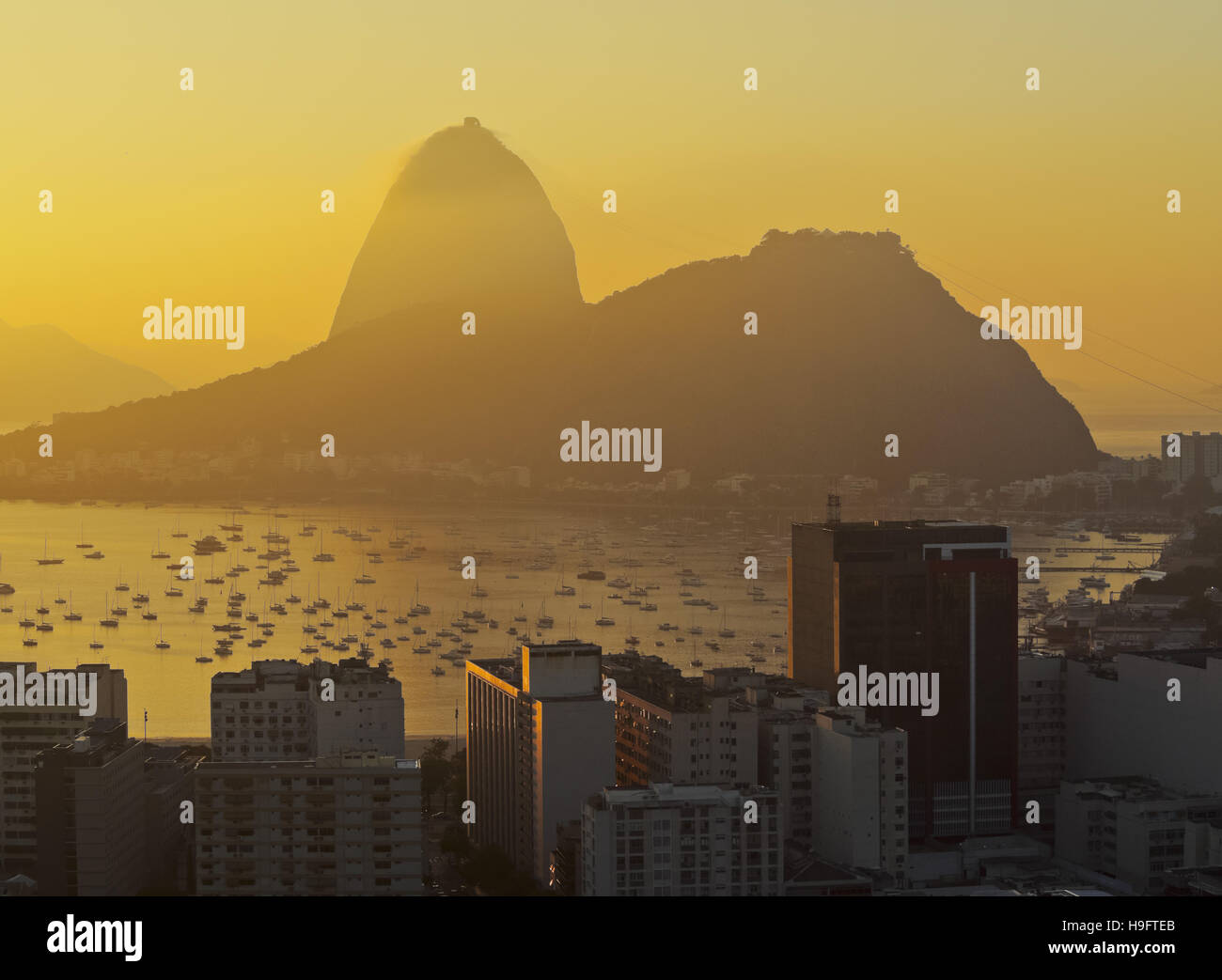 Rio skyline sunrise hi-res stock photography and images - Alamy