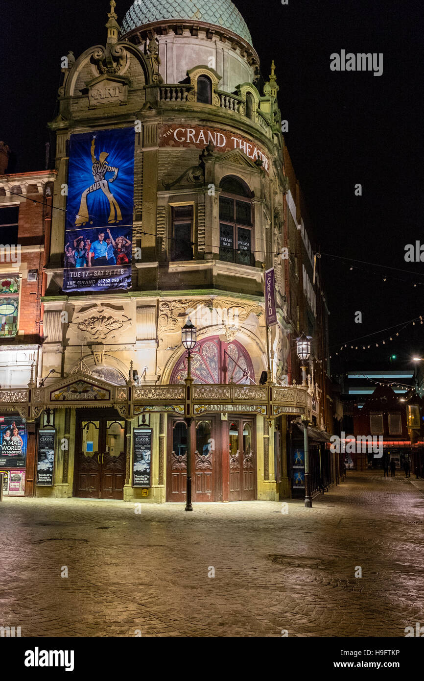 "streets of blackpool Stock Photo - Alamy