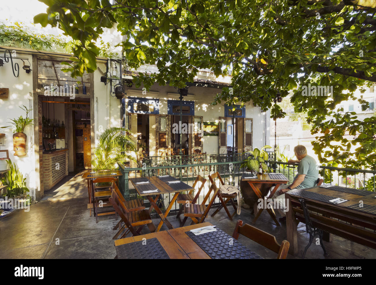 Cafecito cafe hi-res stock photography and images - Alamy