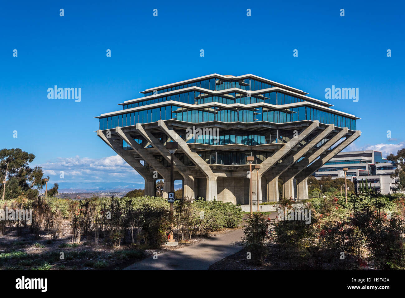 Geisel library architecture hi-res stock photography and images - Alamy