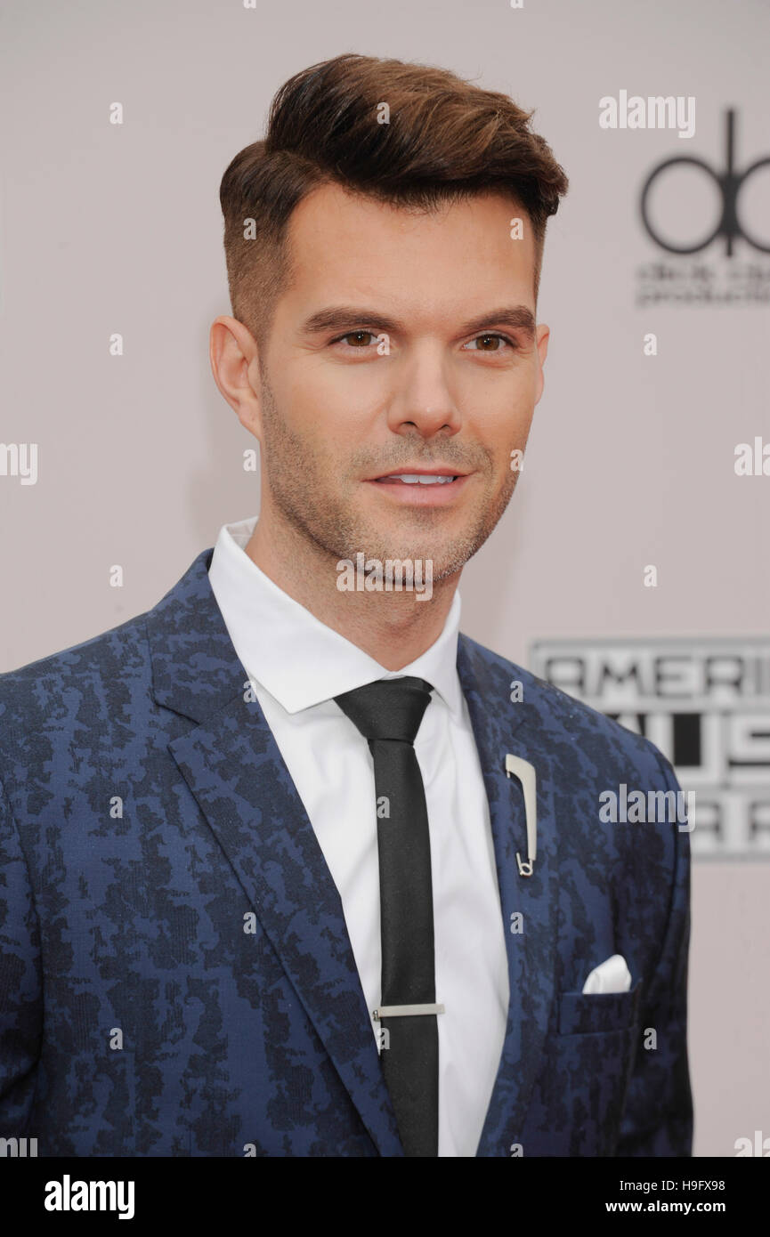 AJ Gibson arrives at the 2016 American Music Awards at Microsoft ...