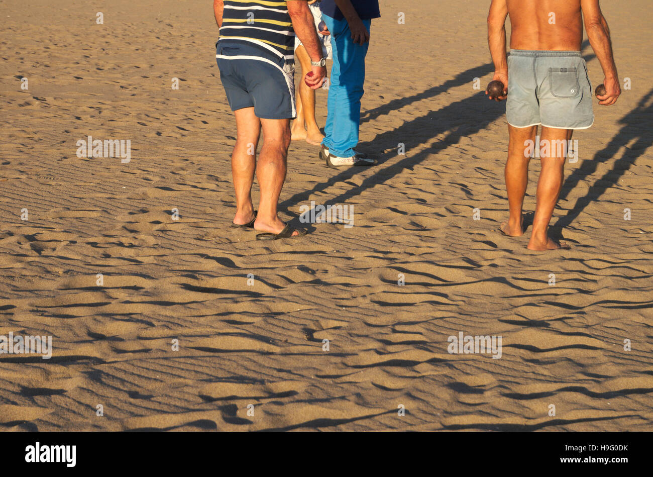 Playing beach sand hi-res stock photography and images - Alamy