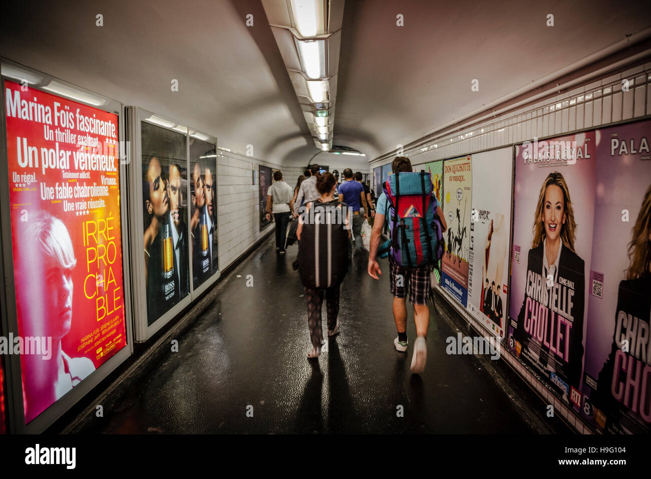 View metro station in Paris Stock Photo - Alamy