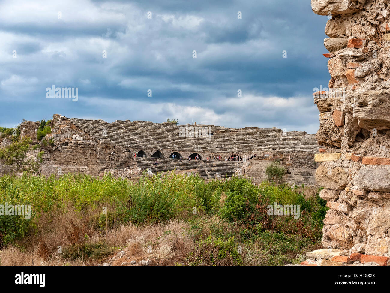 Roman amphitheatre in turkey hi-res stock photography and images - Alamy
