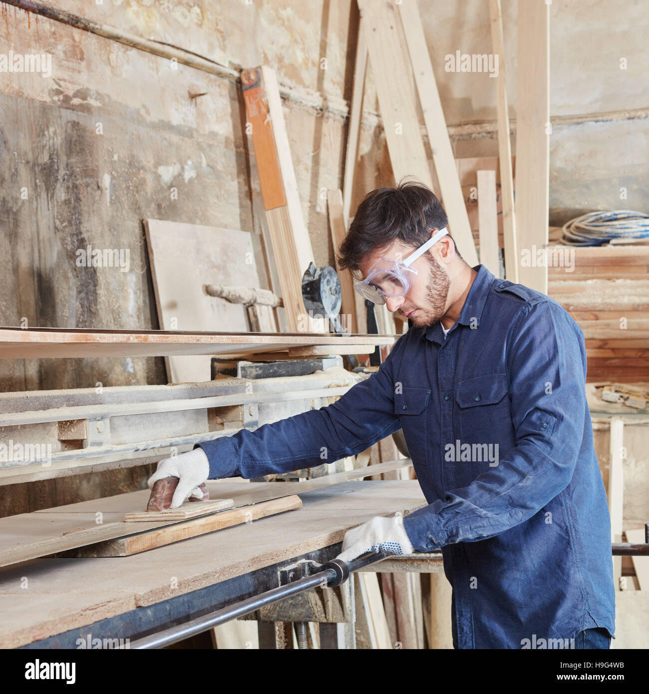 Band grinder hi-res stock photography and images - Alamy