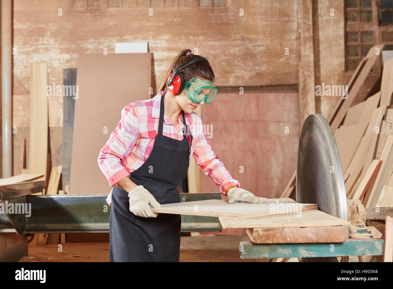 Work concentration hi-res stock photography and images - Alamy