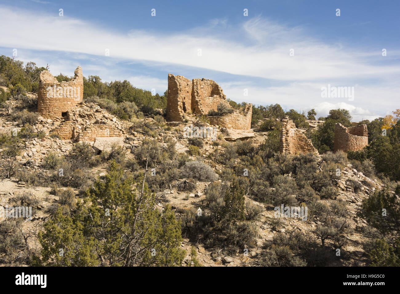 Utah, Hovenweep National Monument, Ancestral Puebloan ruins, Cutthroat ...