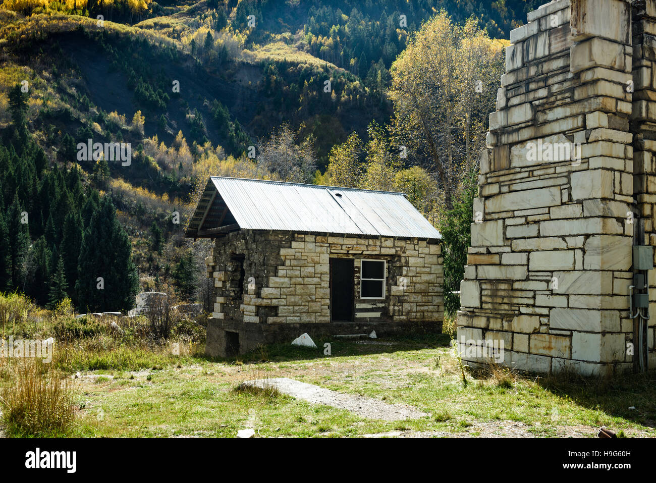 Marble buildings in the town of Marble, Colorado, USA Stock Photo - Alamy