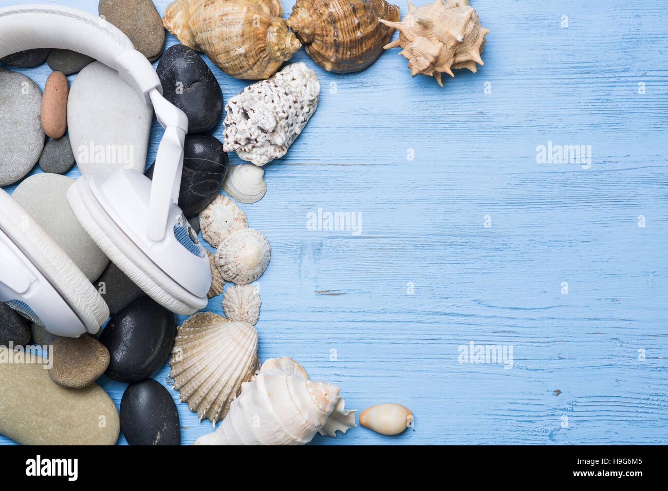Summer objects for vacation Stock Photo - Alamy