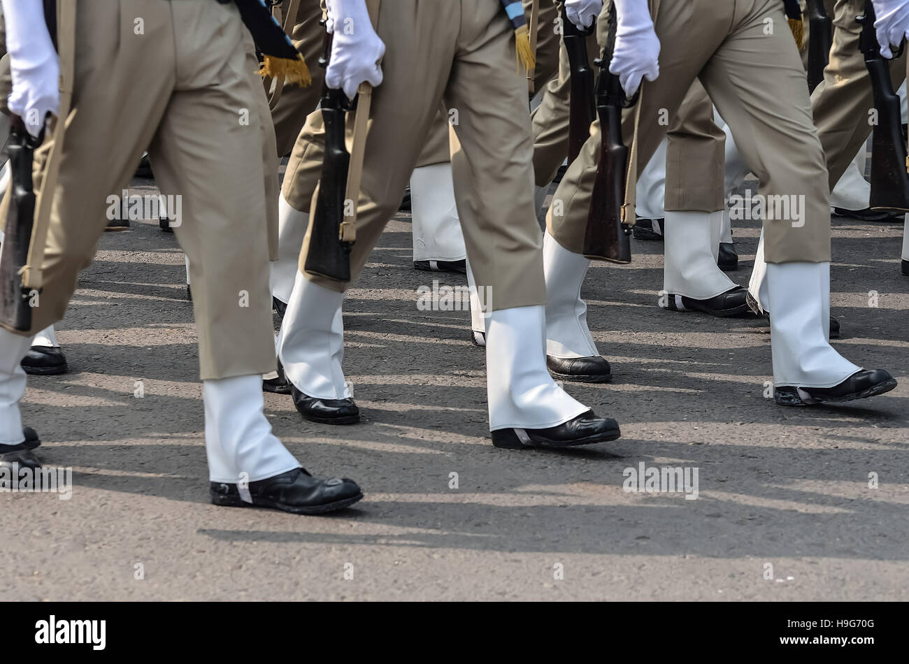 Soldiers Marching In An Army Parade Stock Photo - Alamy