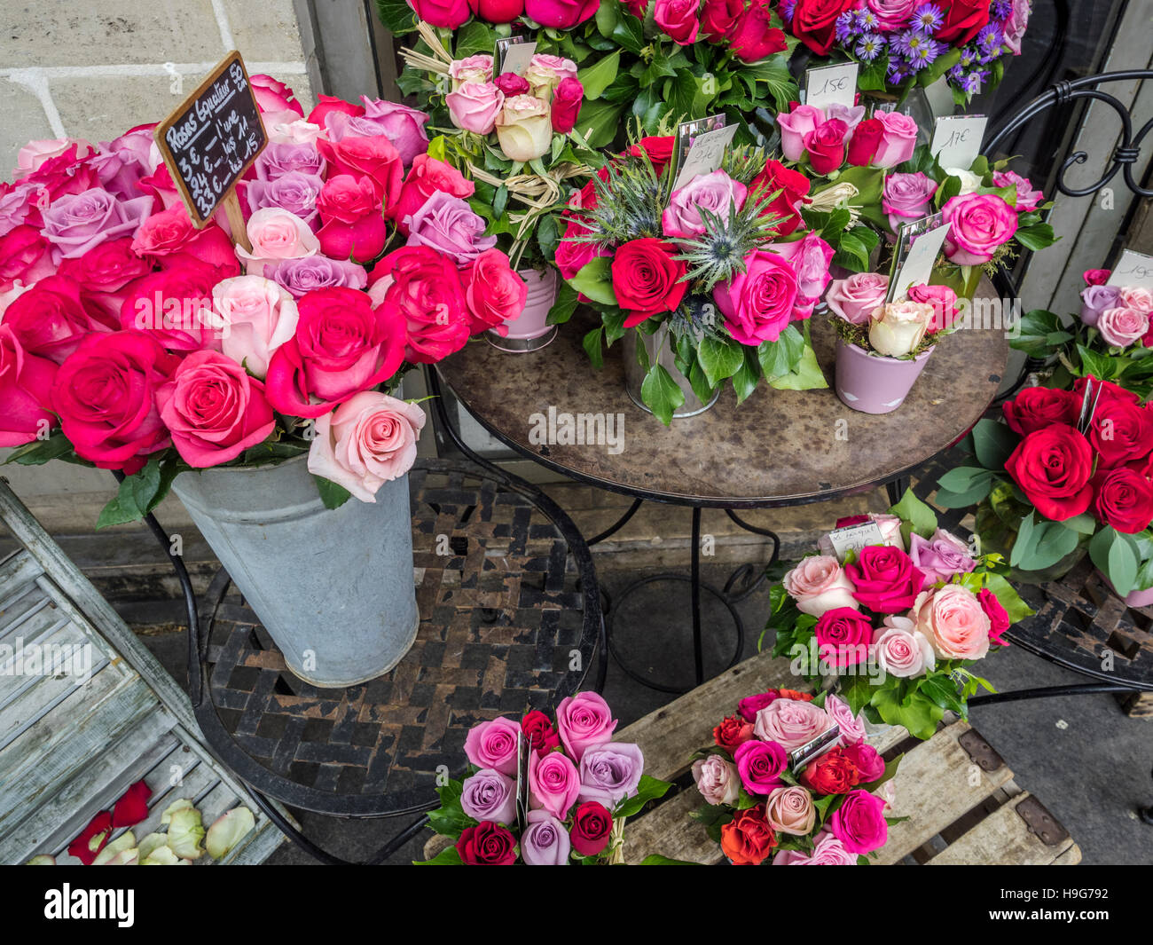 Street flower shop in Paris, France Stock Photo - Alamy