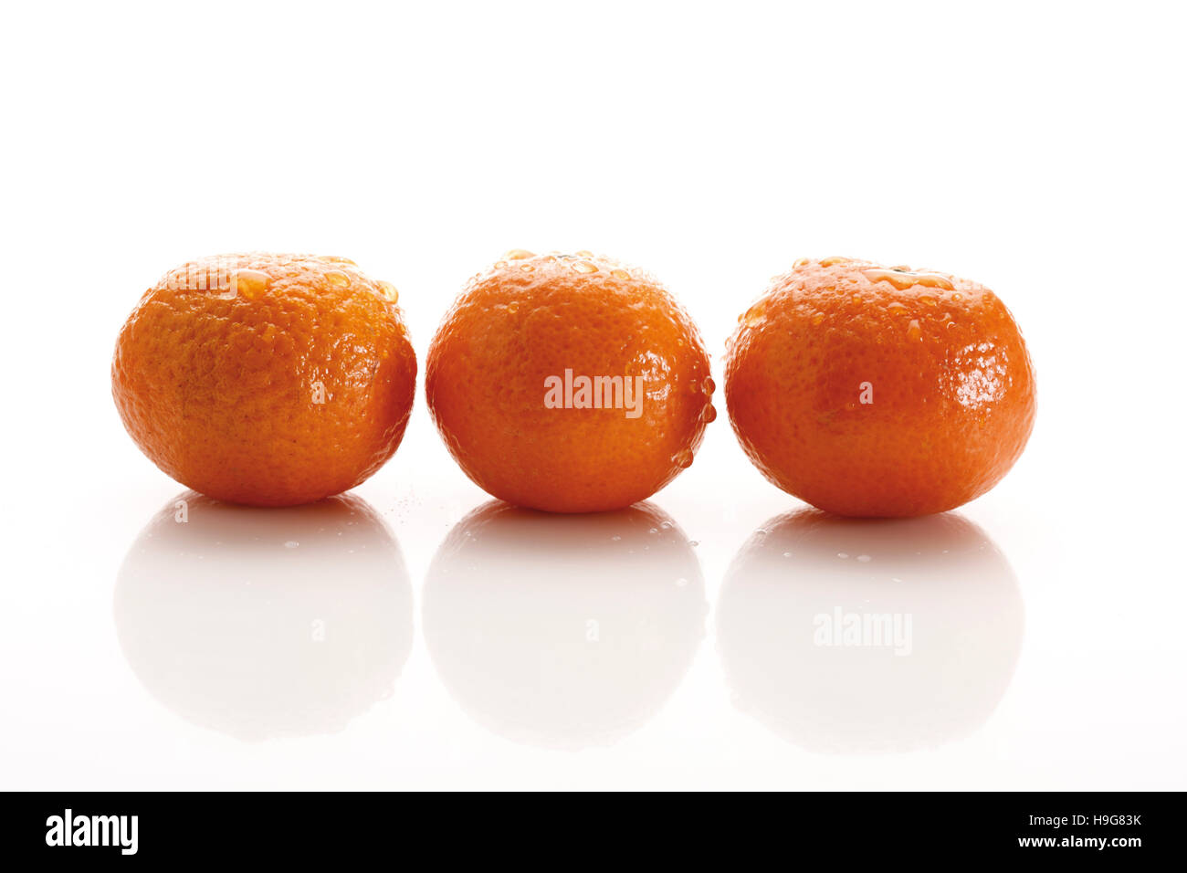 Three Mandarin Oranges (Citrus reticulata Stock Photo - Alamy