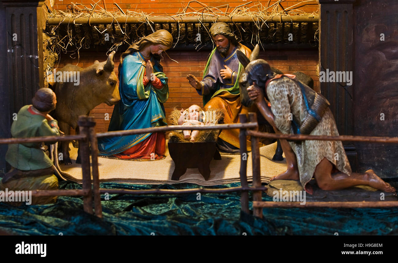 Christmas nativity scene hi-res stock photography and images - Alamy