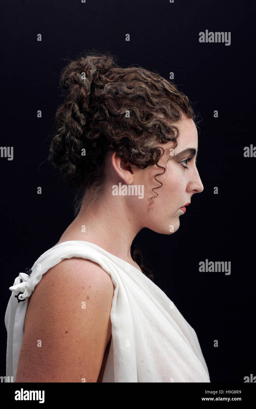 Roman woman hi-res stock photography and images - Alamy