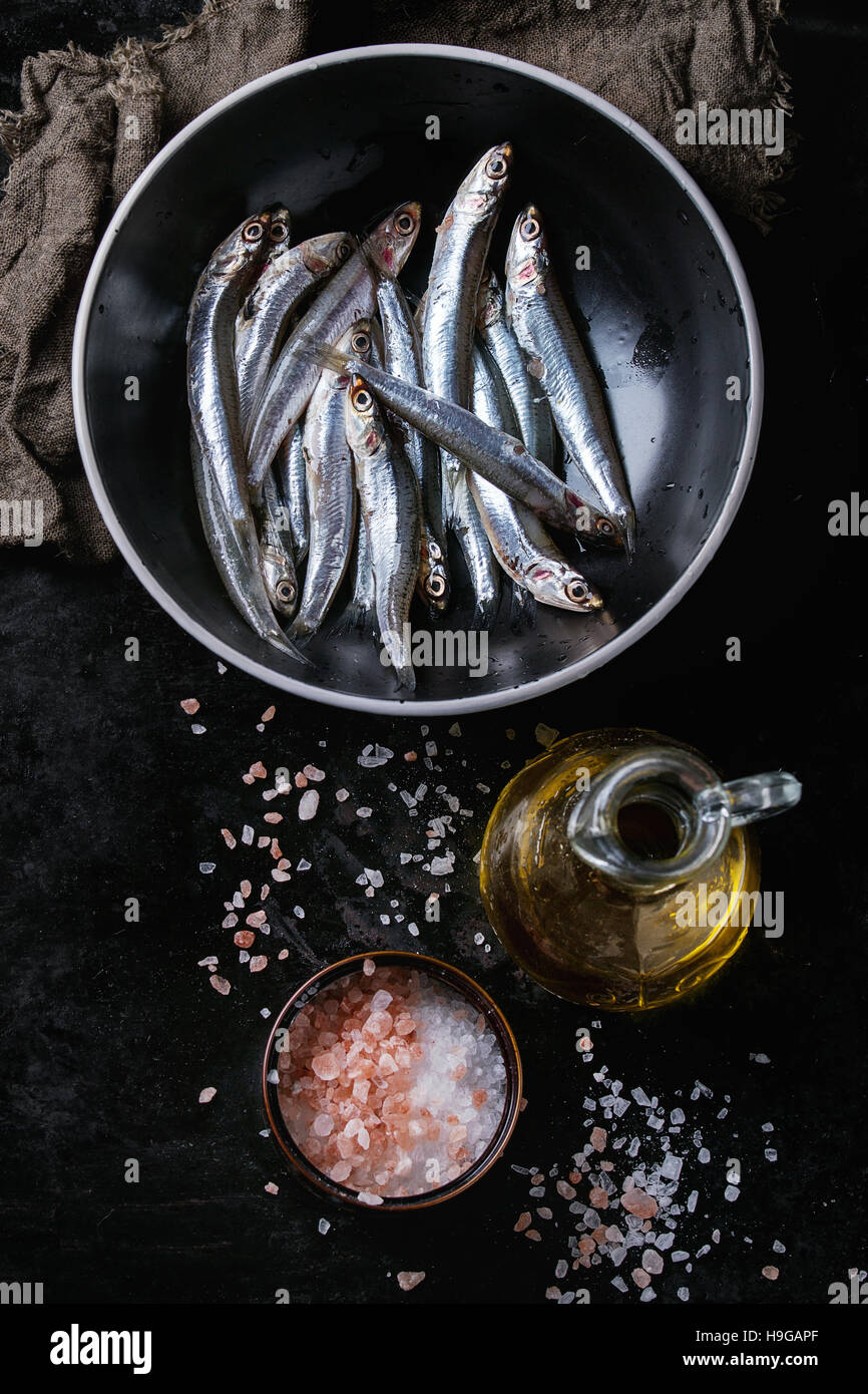 Raw fresh anchovies fishes Stock Photo - Alamy