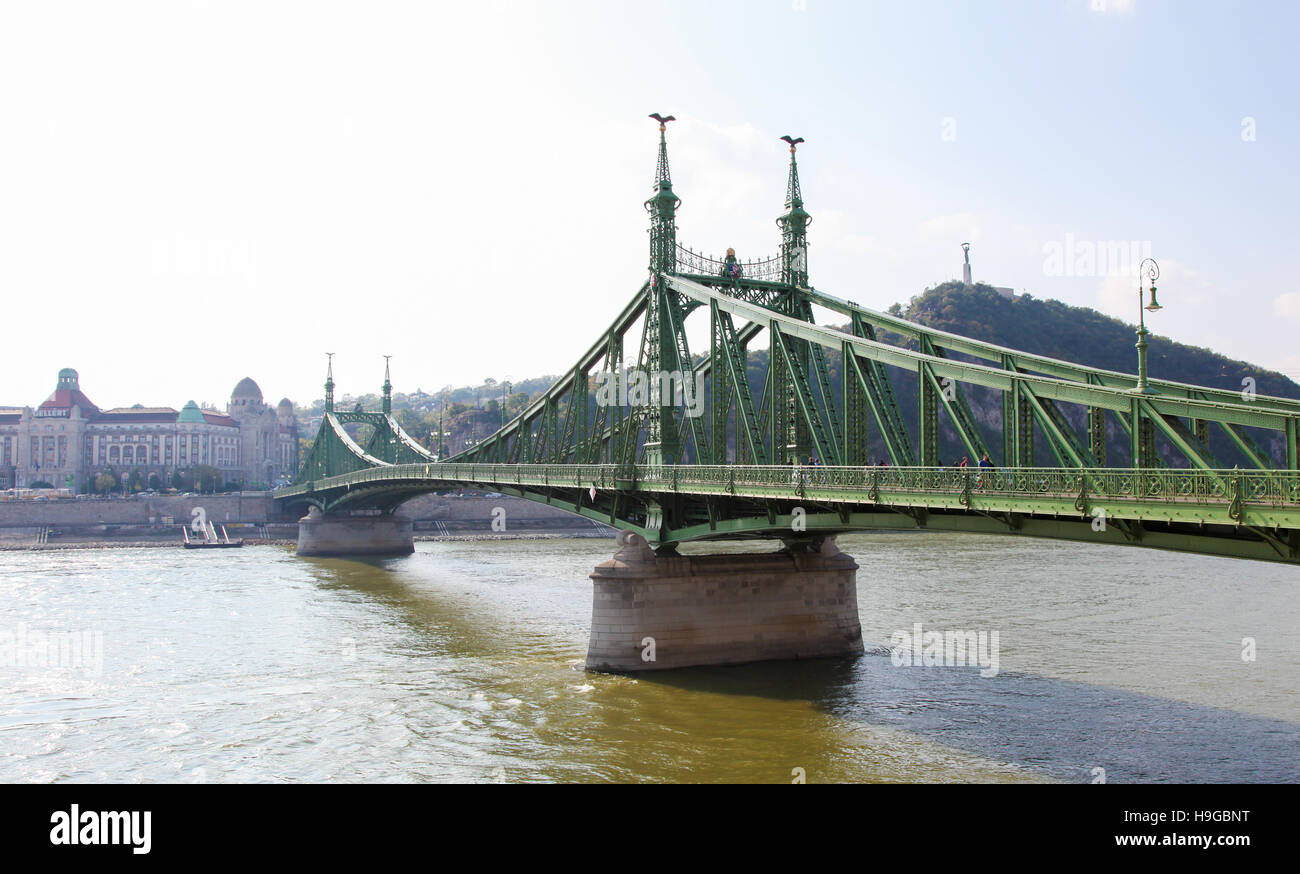 Liberty freedom bridge across hi-res stock photography and images - Alamy