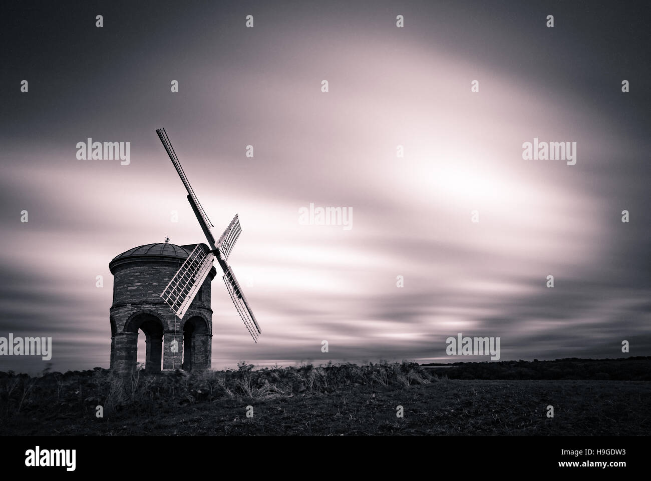 Chesterton Windmill in Warwickshire Stock Photo - Alamy
