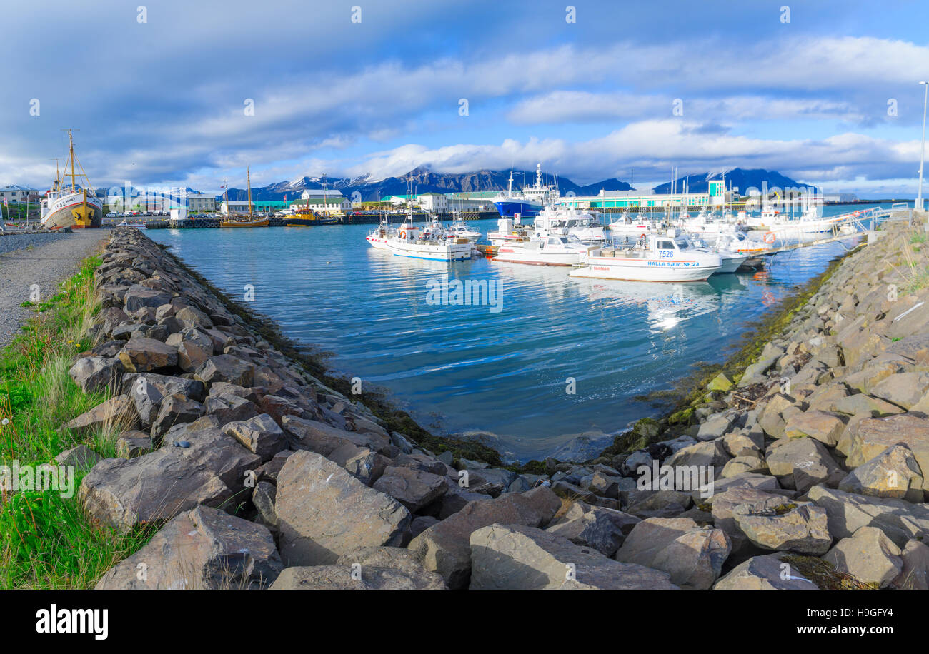 At hofn harbor hi-res stock photography and images - Alamy