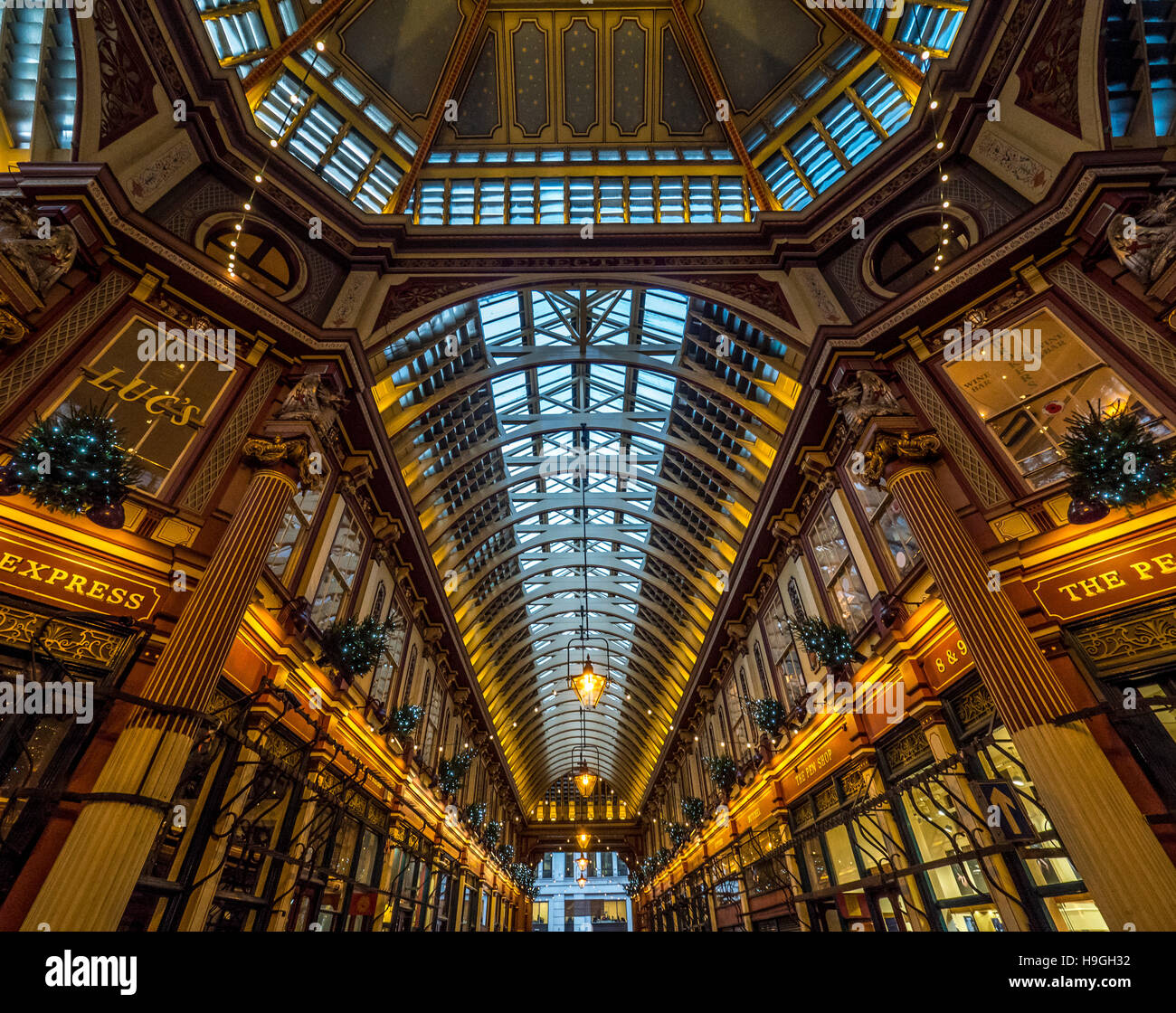 The leaden hall building hi-res stock photography and images - Alamy