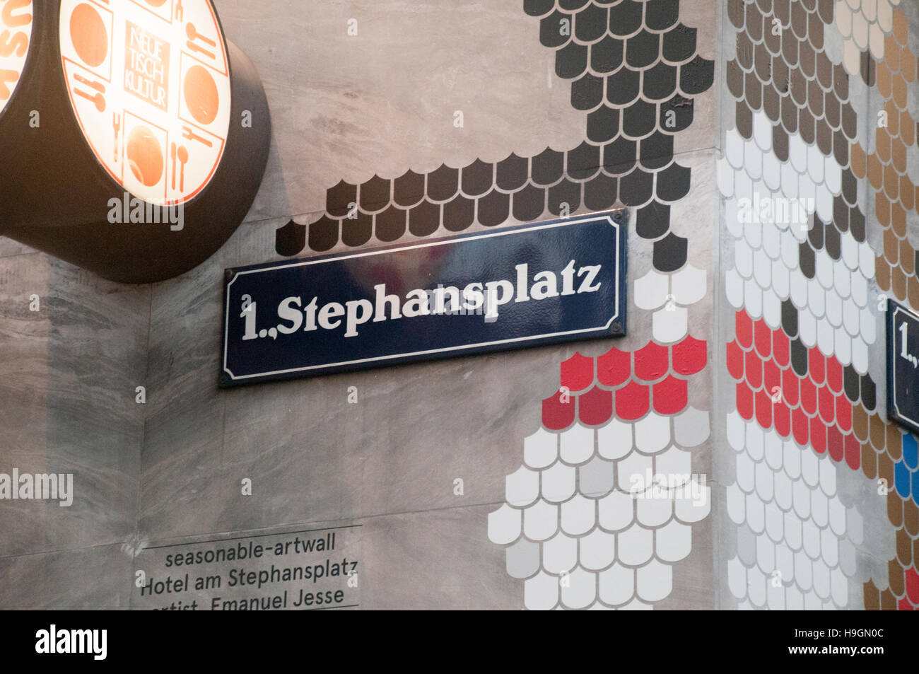 Stephansplatz, Vienna, Austria sign Stock Photo - Alamy