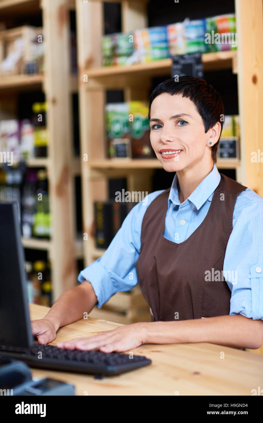 Assistant standing hi-res stock photography and images - Alamy