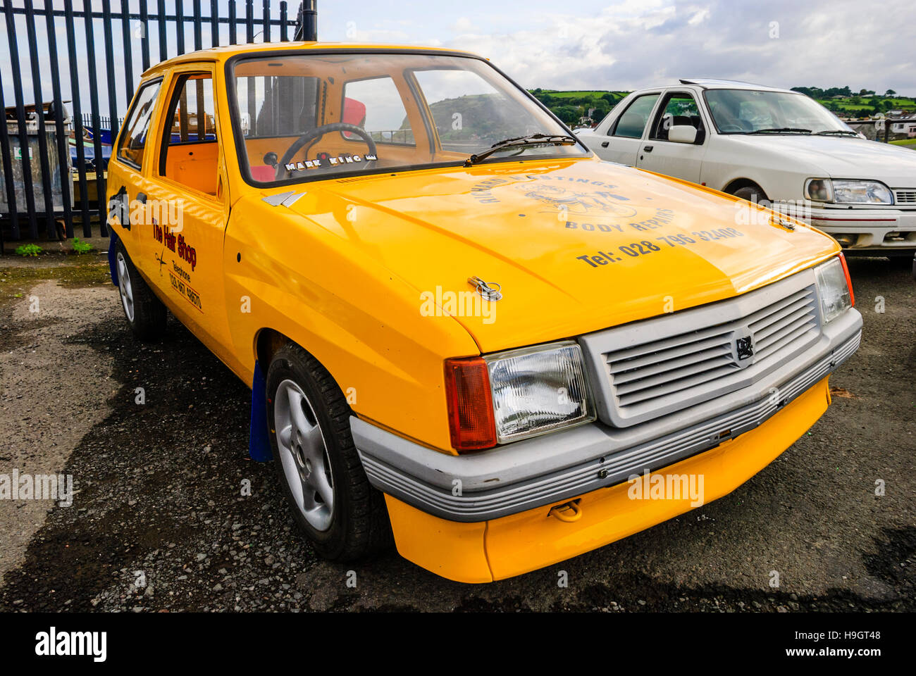 Vauxhall nova hi-res stock photography and images - Alamy
