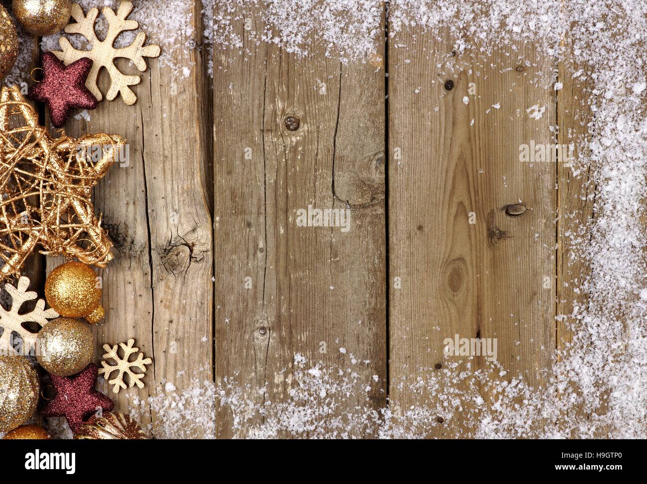 Gold frame border hi-res stock photography and images - Alamy