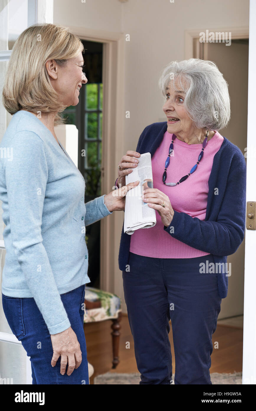 Delivering Newspaper Stock Photos & Delivering Newspaper Stock Images ...