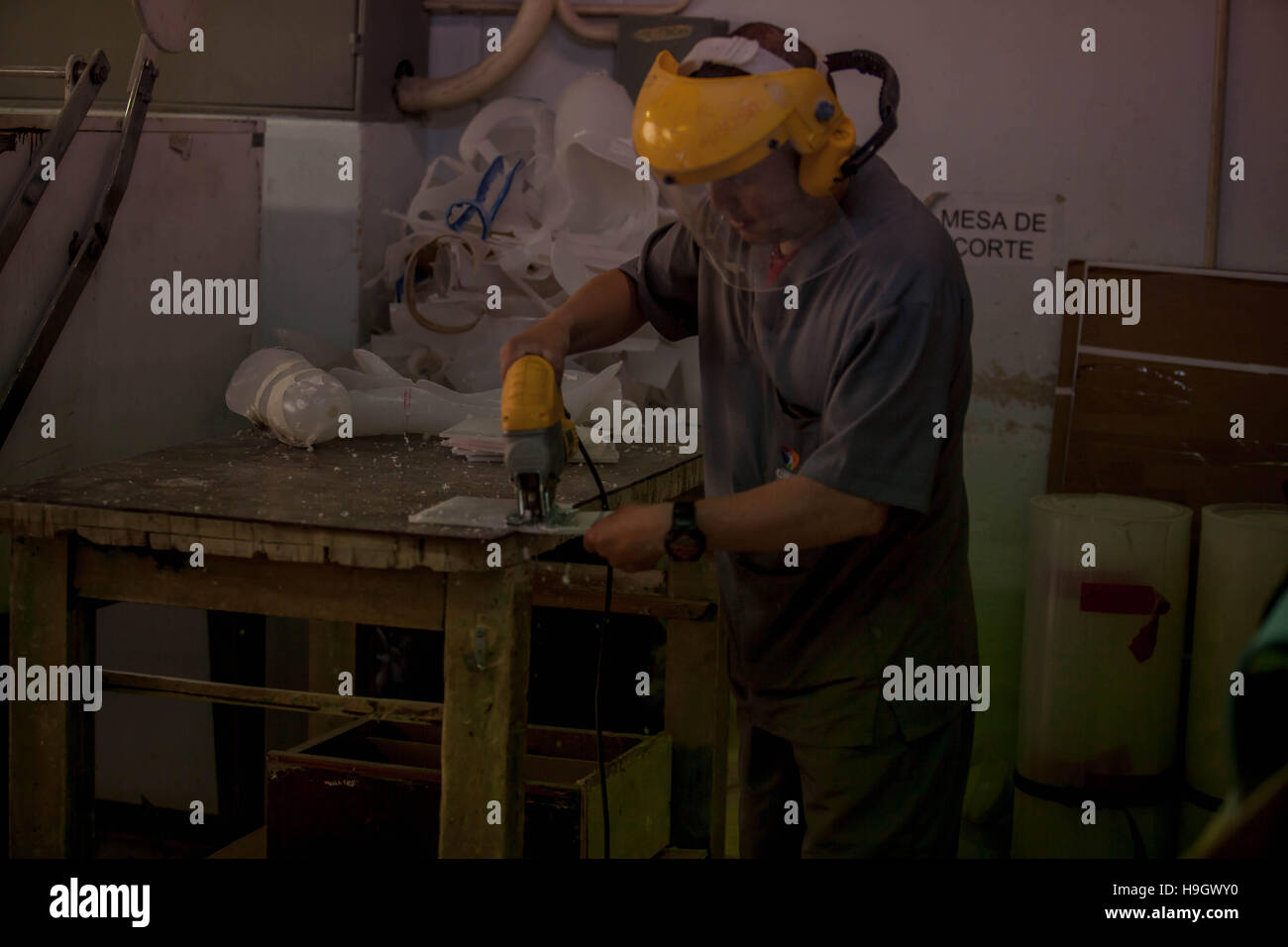 October 10, 2016 - Landmine Victims Receive Donation of 25 Prosthesis ...