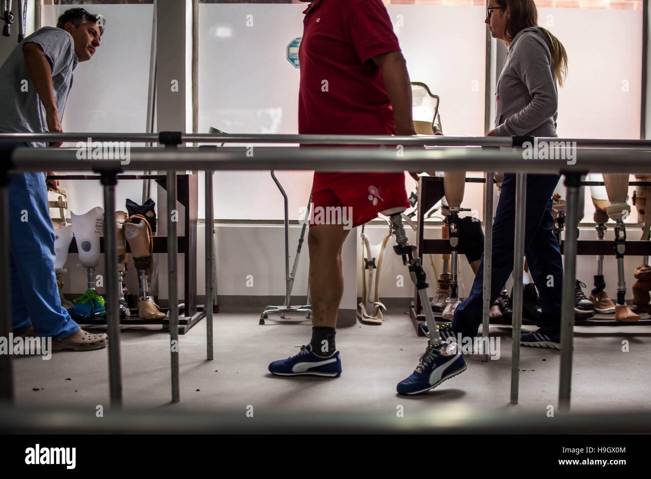 October 12, 2016 - Landmine Victims Receive Donation of 25 Prosthesis ...