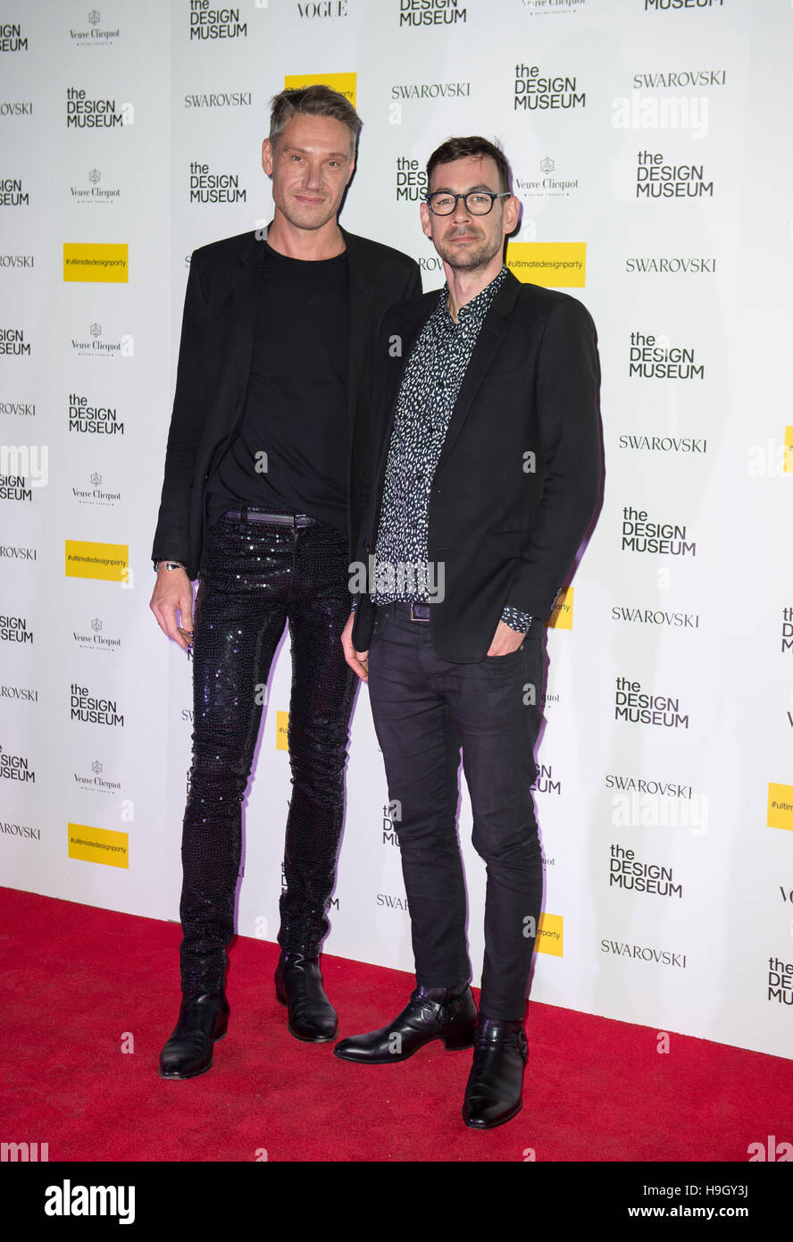 London, UK. 22nd Nov, 2016. I an Stallard and Patrik Fredrikson attend ...