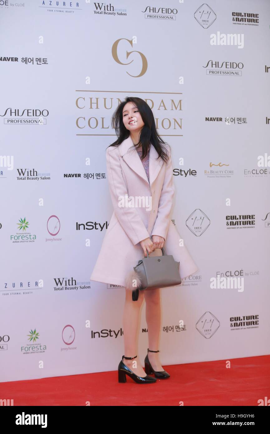 Choi jeong yeon hi-res stock photography and images - Alamy