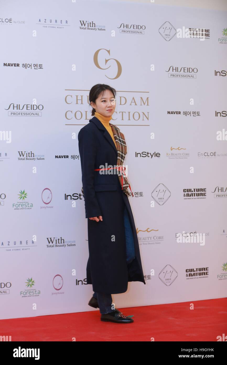 Choi jeong yeon hi-res stock photography and images - Alamy