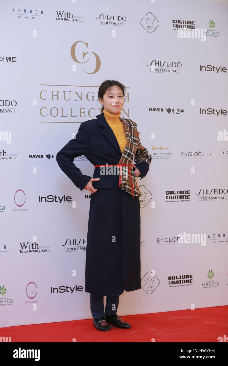 Seoul, Korea. 22nd Nov, 2016. Choi Kang Hee, Ye ryeon Cha, Jeong Somin ...