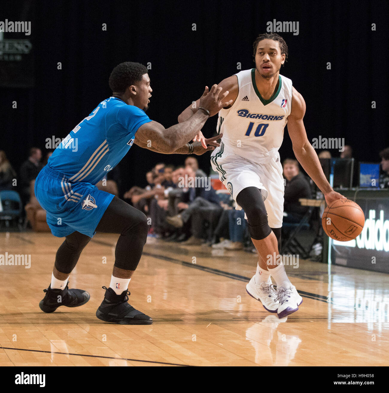 Reno, Nevada, USA. 22nd Nov, 2016. Reno Bighorn Guard ISAIAH COUSINS ...