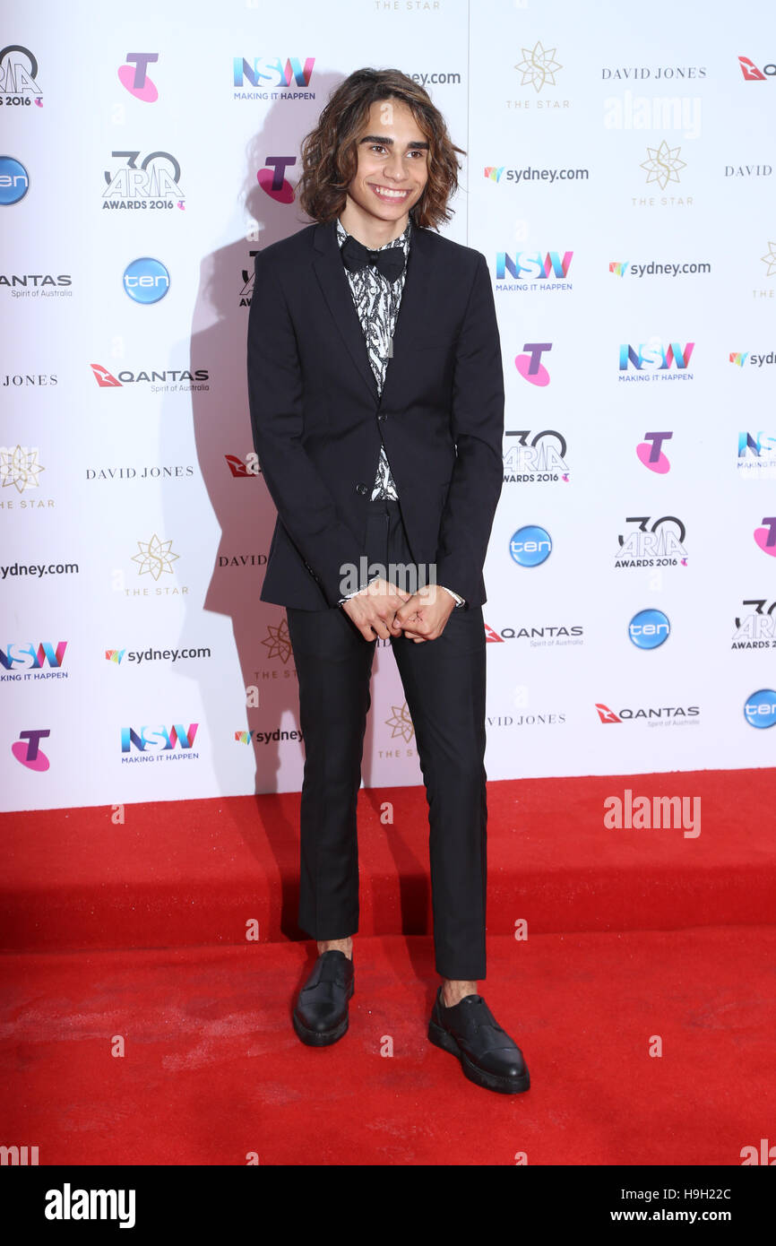 Firebrace hi-res stock photography and images - Alamy