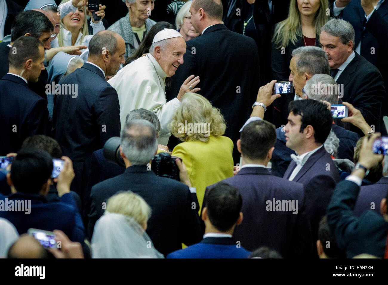 Christian islamic dialogue hi-res stock photography and images - Alamy