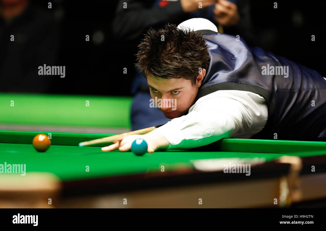 York. 23rd Nov, 2016. Kurt Dunham of Australia competes during the ...