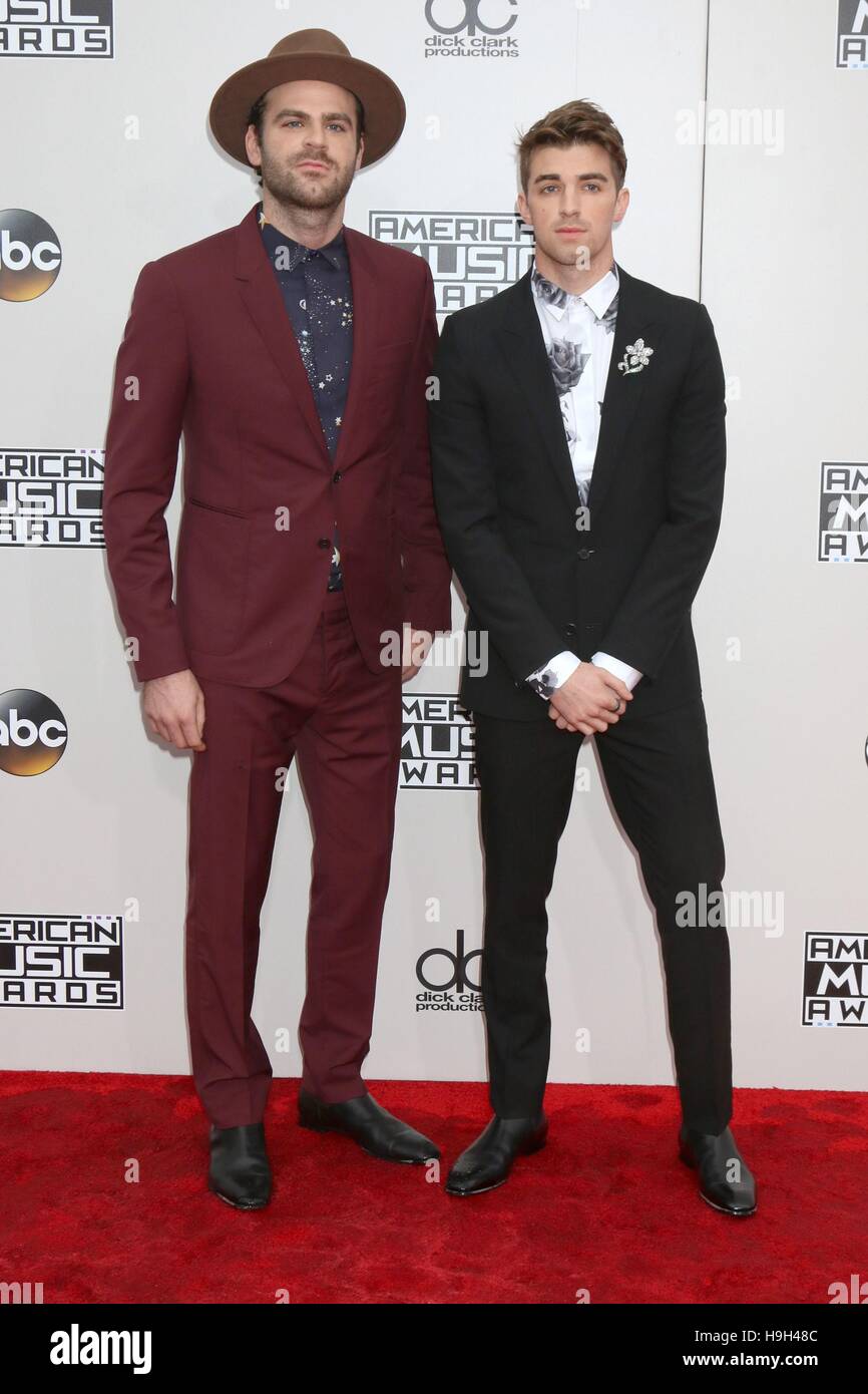 Alex Pall, Andrew Taggart, The Chainsmokers at arrivals for 2016 ...
