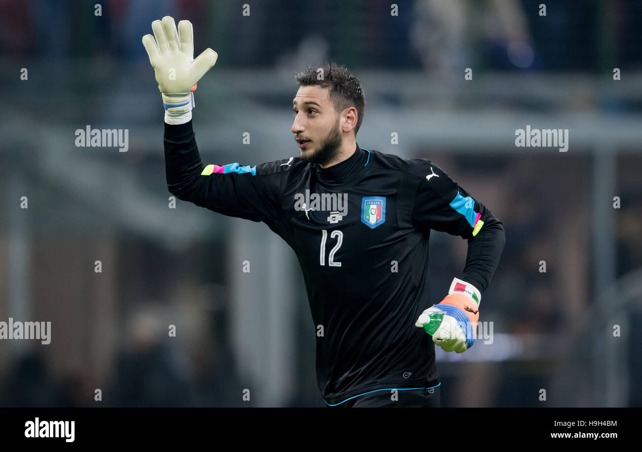 Milan, Italy. 15th Nov, 2016. Italy's goalkeeper Gianluigi Donnarumma ...