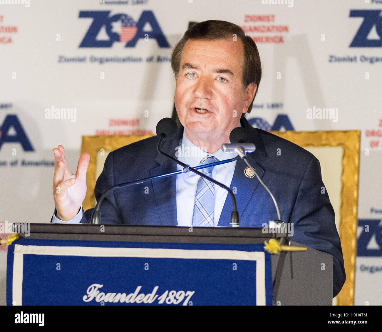 Congressman ed royce hi-res stock photography and images - Alamy