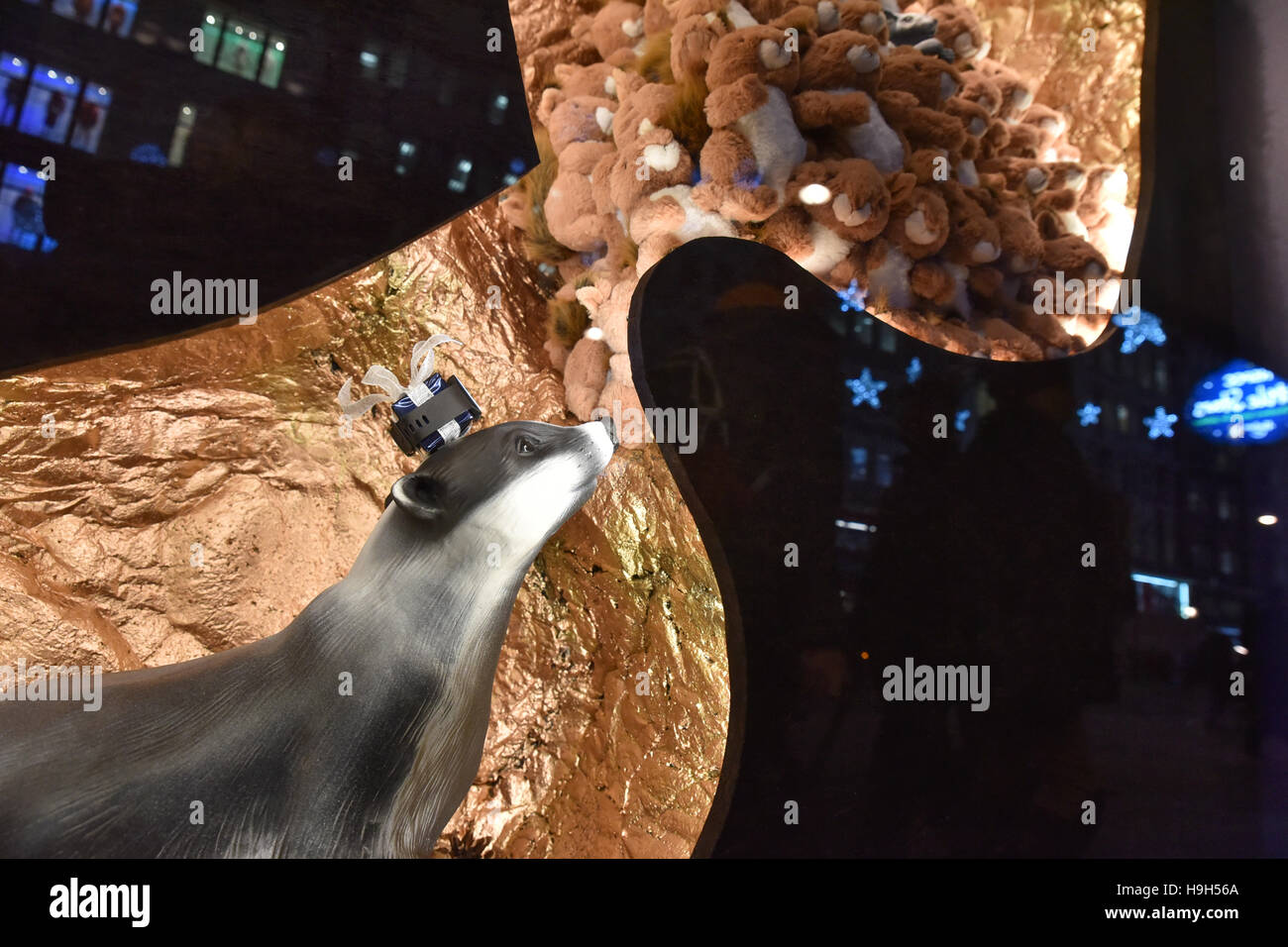 John lewis display hi-res stock photography and images - Alamy